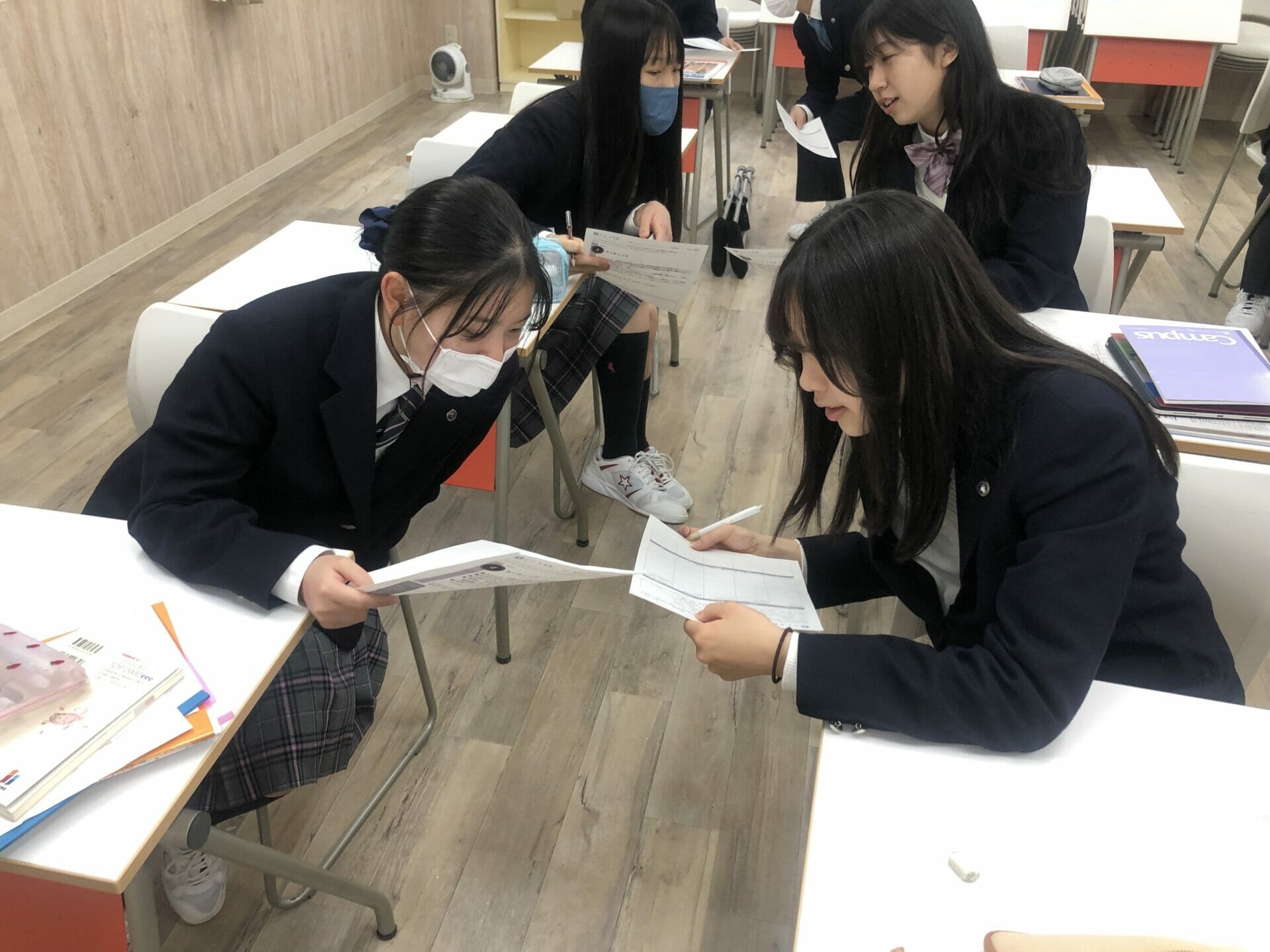 Umeda International Course – Peer Checking and Group Checking | 専修学校 ...